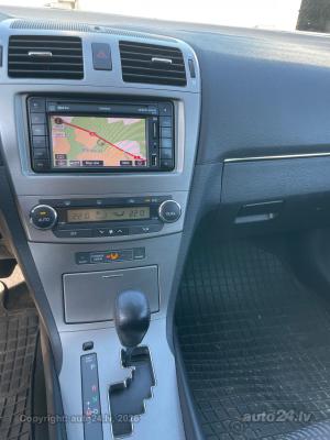 Black Toyota Avensis 2011 in Keila, with an engine capacity of 2.20 L and mileage of 249 thousand km for 5250 €, photo 7 on AUTOMOTO.COM.LV