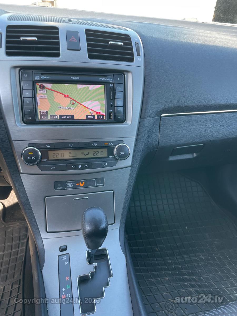 Black Toyota Avensis 2011 in Keila, with an engine capacity of 2.20 L and mileage of 249 thousand km for 5250 €, photo 7 on AUTOMOTO.COM.LV