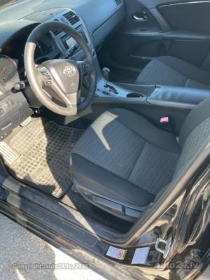 Black Toyota Avensis 2011 in Keila, with an engine capacity of 2.20 L and mileage of 249 thousand km for 5250 €, photo 8 on AUTOMOTO.COM.LV
