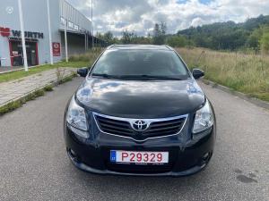 Black Toyota Avensis 2011 in Vilnius, with an engine capacity of 1.60 L and mileage of 255 thousand km for 6350 €, photo 3 on AUTOMOTO.COM.LV