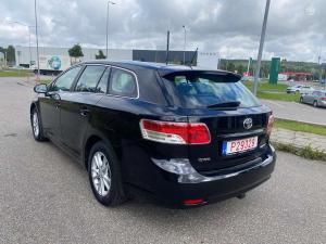 Black Toyota Avensis 2011 in Vilnius, with an engine capacity of 1.60 L and mileage of 255 thousand km for 6350 €, photo 8 on AUTOMOTO.COM.LV