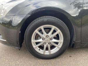 Black Toyota Avensis 2011 in Vilnius, with an engine capacity of 1.60 L and mileage of 255 thousand km for 6350 €, photo 13 on AUTOMOTO.COM.LV
