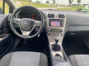 Black Toyota Avensis 2011 in Vilnius, with an engine capacity of 1.60 L and mileage of 255 thousand km for 6350 €, photo 17 on AUTOMOTO.COM.LV