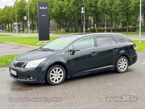 Черный Тойота Авенсис 2011 в Нарва, объемом двигателя 2.00 л и пробегом 480 тыс. км за 1999 €, фото  на AUTOMOTO.COM.LV