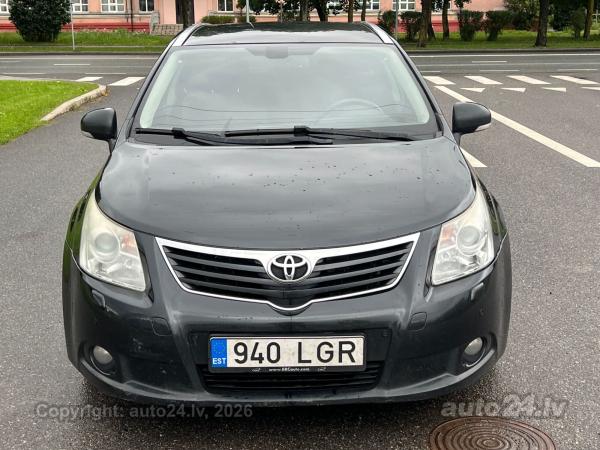 Черный Тойота Авенсис 2011 в Нарва, объемом двигателя 2.00 л и пробегом 480 тыс. км за 1999 €, фото 3 на AUTOMOTO.COM.LV