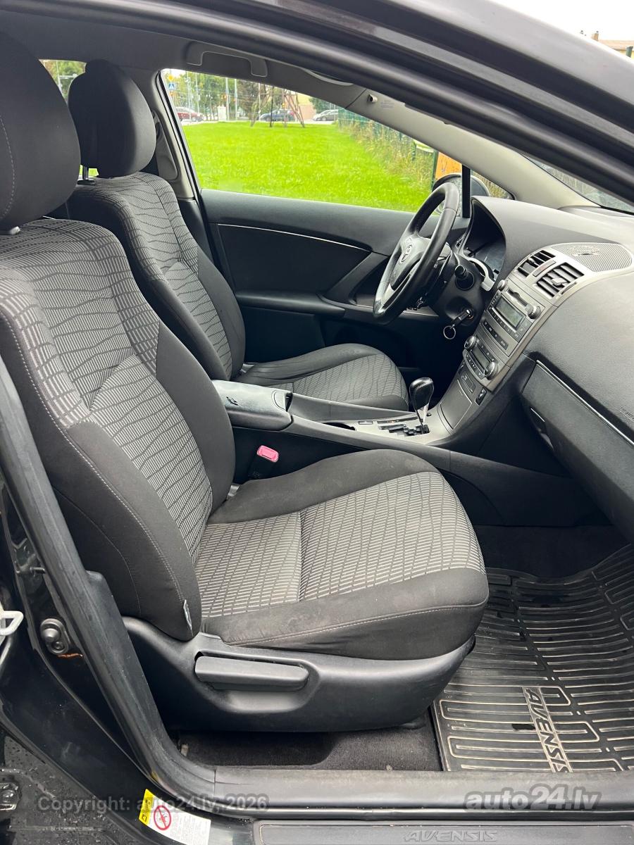 Melns Toyota Avensis 2011 Narva, ar dzinēja tilpumu 2.00 L un nobraukumu 480 tūkst. km par 1999 €, foto 16 vietnē AUTOMOTO.COM.LV