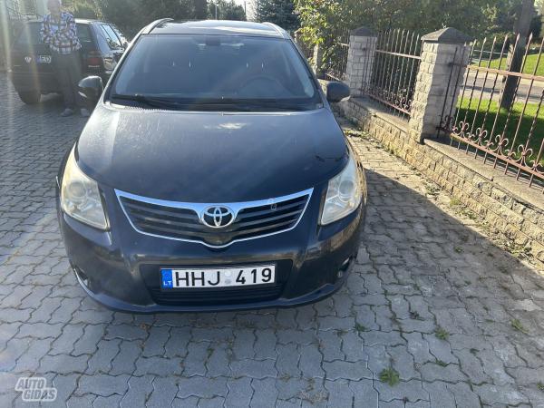 Toyota Avensis 2011 in Vilnius on AUTOMOTO.COM.LV Black Toyota Avensis 2011 in Vilnius, with an engine capacity of 2.00 L and mileage of 360 thousand km for 2800 €, photo 1 on AUTOMOTO.COM.LV