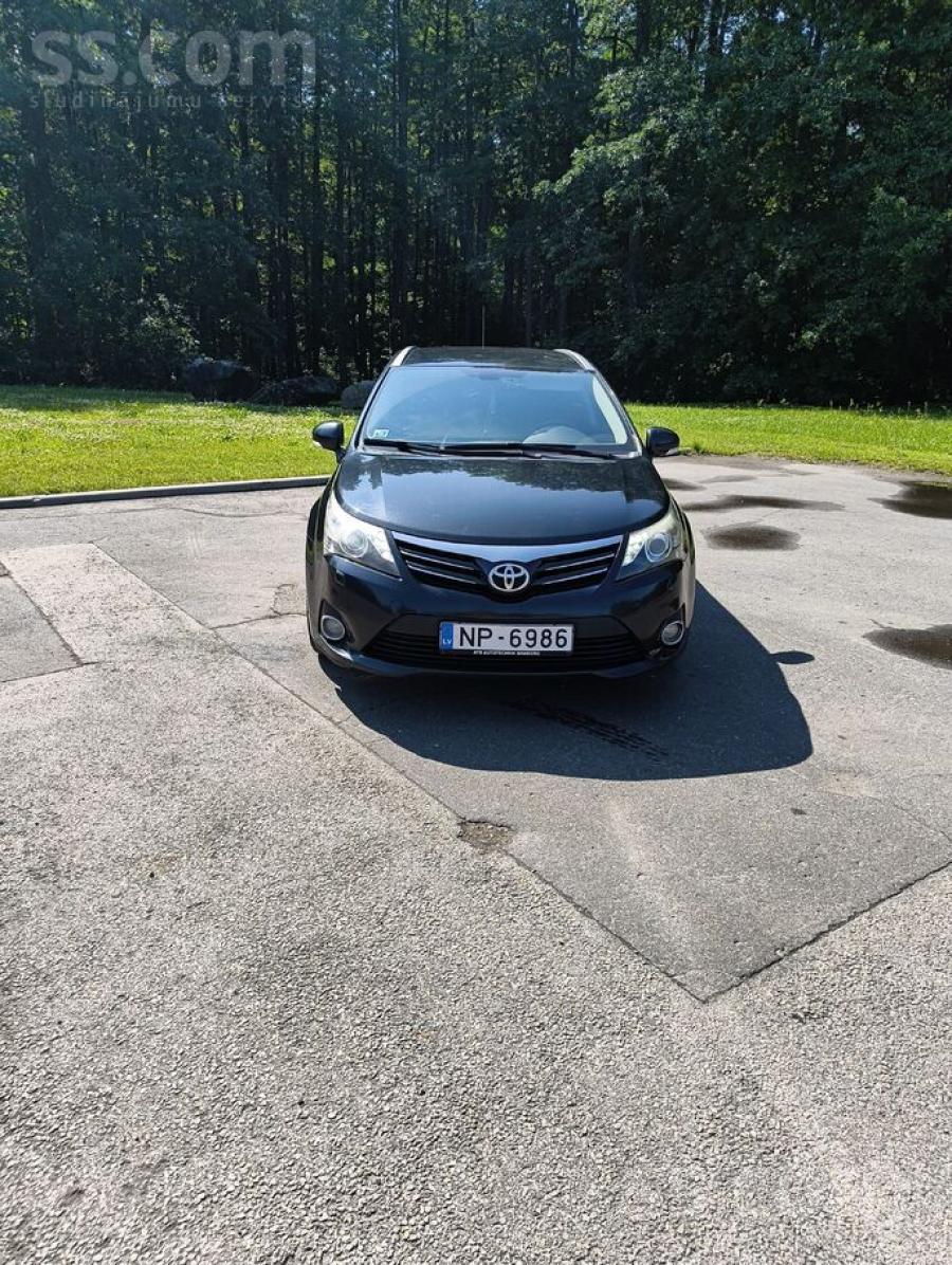 Melns Toyota Avensis 2012 Rīga, ar dzinēja tilpumu 2.00 L un nobraukumu 259 tūkst. km par 5650 €, foto 2 vietnē AUTOMOTO.COM.LV