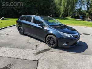 Melns Toyota Avensis 2012 Rīga, ar dzinēja tilpumu 2.00 L un nobraukumu 259 tūkst. km par 5650 €, foto 3 vietnē AUTOMOTO.COM.LV