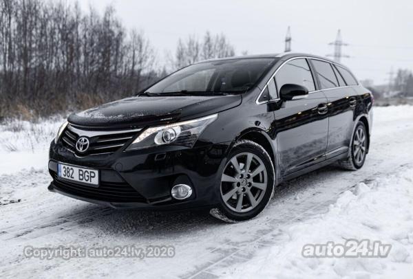 Melns Toyota Avensis 2012 Tallina, ar dzinēja tilpumu 1.80 L un nobraukumu 158 tūkst. km par 7990 €, foto 1 vietnē AUTOMOTO.COM.LV