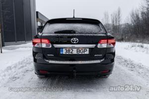 Black Toyota Avensis 2012 in Tallinn, with an engine capacity of 1.80 L and mileage of 158 thousand km for 7990 €, photo 5 on AUTOMOTO.COM.LV