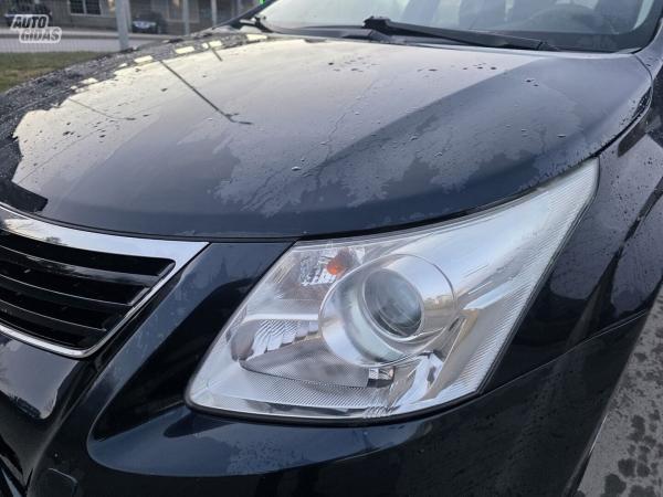 Black Toyota Avensis 2012 in Kretinga, with an engine capacity of 2.20 L and mileage of 290 thousand km for 3300 €, photo 9 on AUTOMOTO.COM.LV