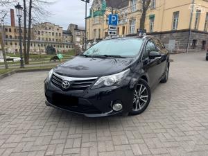 Black Toyota Avensis 2012 in Siauliai, with an engine capacity of 2.00 L and mileage of 236 thousand km for 5350 €, photo  on AUTOMOTO.COM.LV