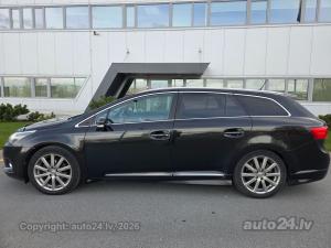 Melns Toyota Avensis 2012 Tallina, ar dzinēja tilpumu 2.00 L un nobraukumu 305 tūkst. km par 6400 €, foto 7 vietnē AUTOMOTO.COM.LV