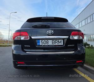 Melns Toyota Avensis 2012 Tallina, ar dzinēja tilpumu 2.00 L un nobraukumu 305 tūkst. km par 6400 €, foto 8 vietnē AUTOMOTO.COM.LV
