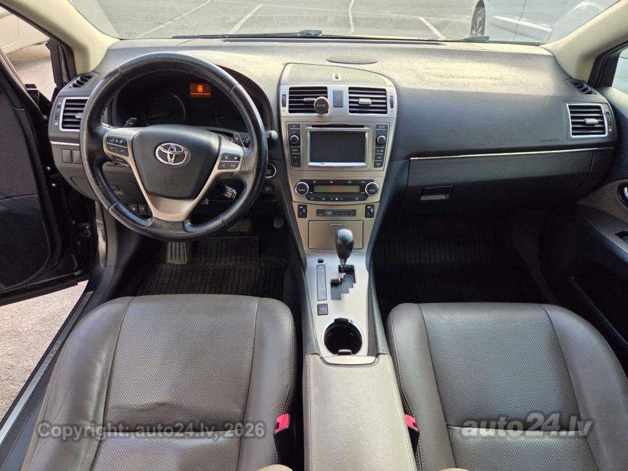 Melns Toyota Avensis 2012 Tallina, ar dzinēja tilpumu 2.00 L un nobraukumu 305 tūkst. km par 6400 €, foto 13 vietnē AUTOMOTO.COM.LV