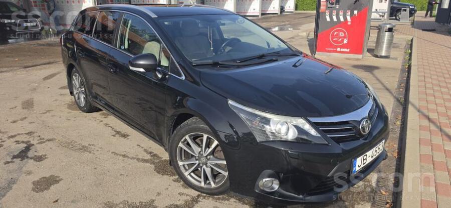 Черный Тойота Авенсис 2012 в Рига, объемом двигателя 2.20 л и пробегом 212 тыс. км за 5300 €, фото 3 на AUTOMOTO.COM.LV