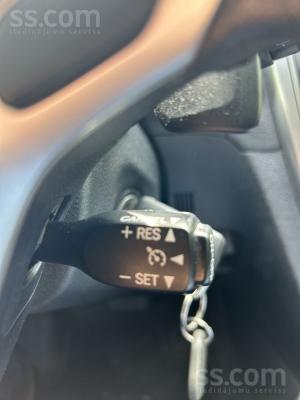 Black Toyota Avensis 2012 in Riga, with an engine capacity of 1.80 L and mileage of 264 thousand km for 5950 €, photo 18 on AUTOMOTO.COM.LV