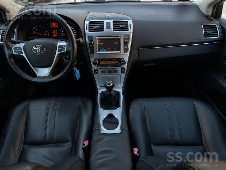 Черный Тойота Авенсис 2012 в Юрмала, объемом двигателя 2.00 л и пробегом 336 тыс. км за 3500 €, фото 15 на AUTOMOTO.COM.LV