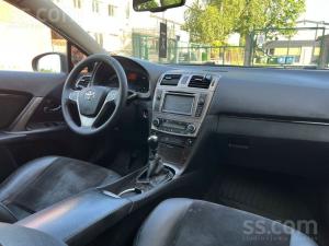 Melns Toyota Avensis 2012 Rīga, ar dzinēja tilpumu 2.00 L un nobraukumu 342 tūkst. km par 4350 €, foto 9 vietnē AUTOMOTO.COM.LV