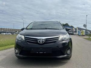 Melns Toyota Avensis 2012 Šauļi, ar dzinēja tilpumu 2.00 L un nobraukumu 232 tūkst. km par 5200 €, foto 3 vietnē AUTOMOTO.COM.LV