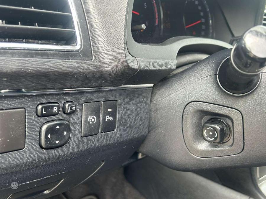 Melns Toyota Avensis 2012 Šauļi, ar dzinēja tilpumu 2.00 L un nobraukumu 232 tūkst. km par 5200 €, foto 11 vietnē AUTOMOTO.COM.LV