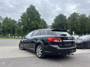Melns Toyota Avensis 2012 Šauļi, ar dzinēja tilpumu 2.00 L un nobraukumu 232 tūkst. km par 5200 €, foto 18 vietnē AUTOMOTO.COM.LV