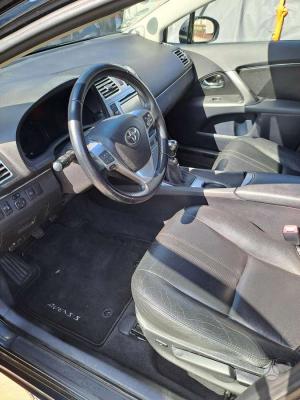 Melns Toyota Avensis 2012 Kauņa, ar dzinēja tilpumu 2.00 L un nobraukumu 400 tūkst. km par 3400 €, foto 6 vietnē AUTOMOTO.COM.LV