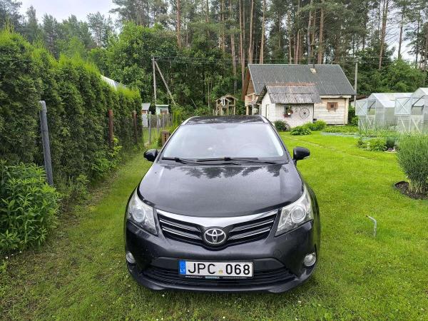 Melns Toyota Avensis 2012 Visaginas, ar dzinēja tilpumu 2.00 L un nobraukumu 388 tūkst. km par 3100 €, foto 6 vietnē AUTOMOTO.COM.LV