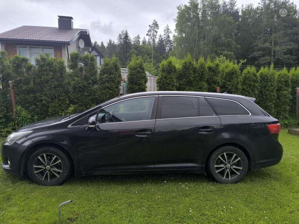 Melns Toyota Avensis 2012 Visaginas, ar dzinēja tilpumu 2.00 L un nobraukumu 388 tūkst. km par 3100 €, foto 7 vietnē AUTOMOTO.COM.LV