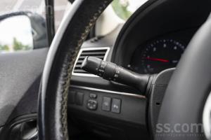 Black Toyota Avensis 2012 in Riga, with an engine capacity of 2.00 L and mileage of 284 thousand km for 4790 €, photo 15 on AUTOMOTO.COM.LV