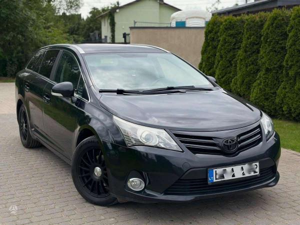 Melns Toyota Avensis 2012 Viļņa, ar dzinēja tilpumu 2.00 L un nobraukumu 394 tūkst. km par 2900 €, foto 1 vietnē AUTOMOTO.COM.LV