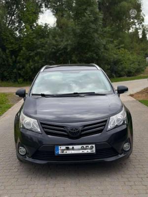 Melns Toyota Avensis 2012 Viļņa, ar dzinēja tilpumu 2.00 L un nobraukumu 394 tūkst. km par 2900 €, foto 3 vietnē AUTOMOTO.COM.LV