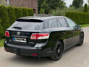 Melns Toyota Avensis 2012 Viļņa, ar dzinēja tilpumu 2.00 L un nobraukumu 394 tūkst. km par 2900 €, foto 6 vietnē AUTOMOTO.COM.LV
