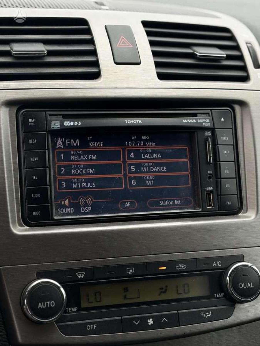 Melns Toyota Avensis 2012 Viļņa, ar dzinēja tilpumu 2.00 L un nobraukumu 394 tūkst. km par 2900 €, foto 20 vietnē AUTOMOTO.COM.LV