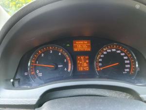Black Toyota Avensis 2012 in Kretinga, with an engine capacity of 2.23 L and mileage of 274 thousand km for 3950 €, photo 12 on AUTOMOTO.COM.LV