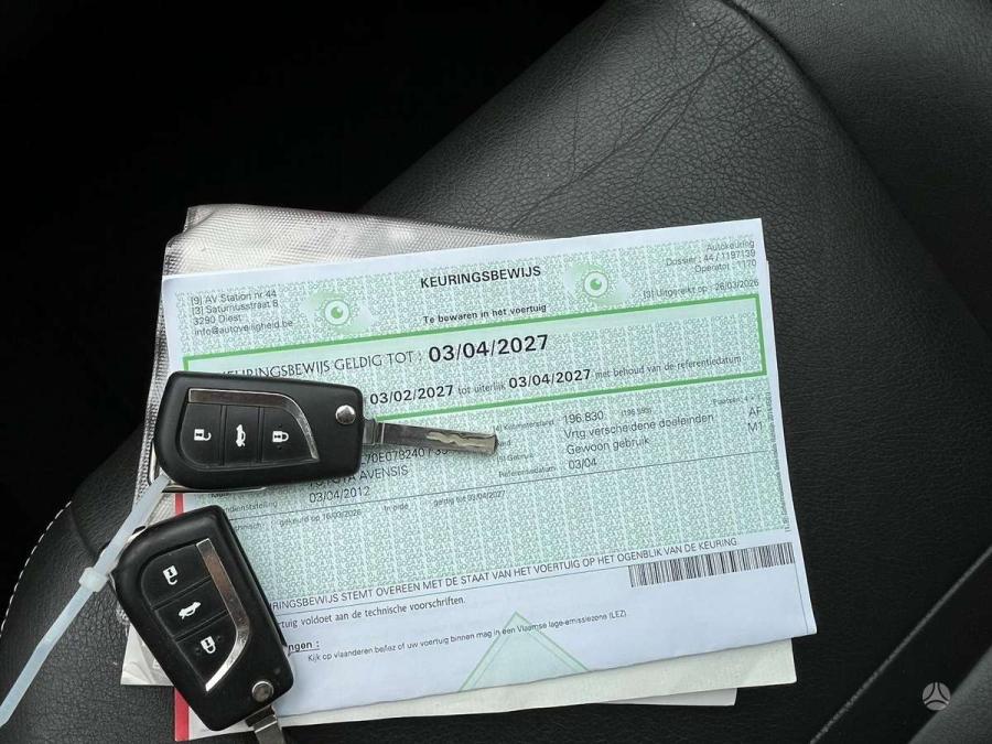 Черный Тойота Авенсис 2012 в Утена, объемом двигателя 2.00 л и пробегом 197 тыс. км за 5800 €, фото 21 на AUTOMOTO.COM.LV