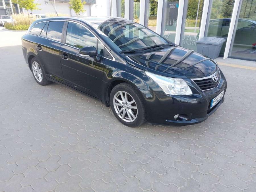 Melns Toyota Avensis 2012 Viļņa, ar dzinēja tilpumu 1.99 L un nobraukumu 297 tūkst. km par 4450 €, foto 3 vietnē AUTOMOTO.COM.LV