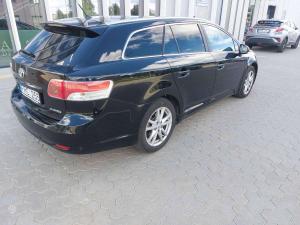 Melns Toyota Avensis 2012 Viļņa, ar dzinēja tilpumu 1.99 L un nobraukumu 297 tūkst. km par 4450 €, foto 5 vietnē AUTOMOTO.COM.LV