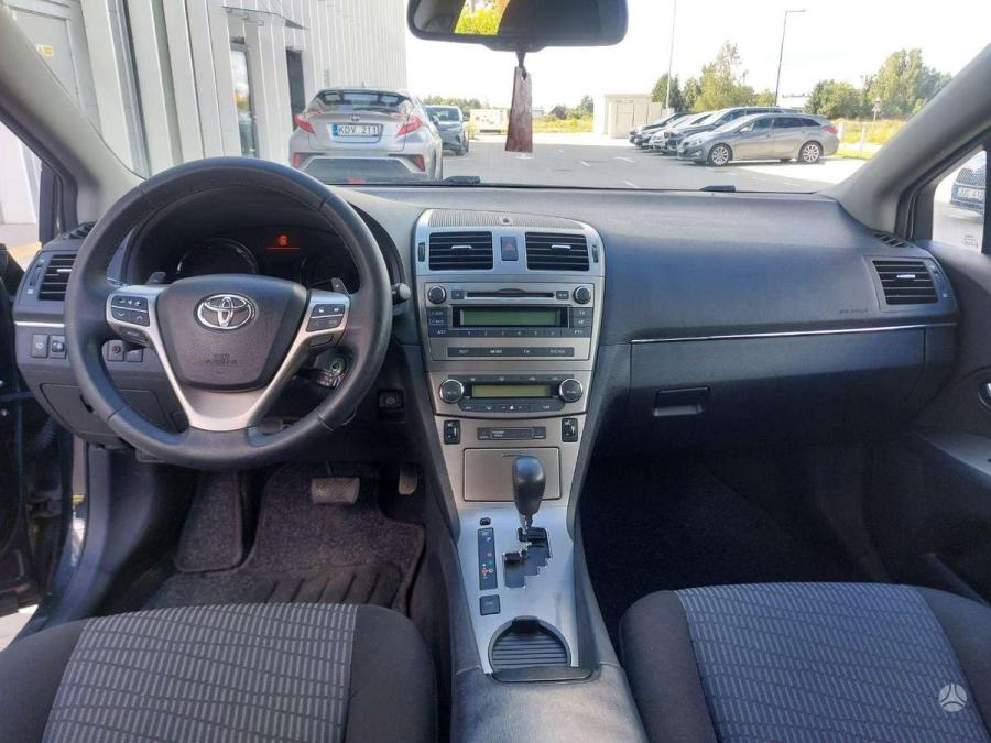 Melns Toyota Avensis 2012 Viļņa, ar dzinēja tilpumu 1.99 L un nobraukumu 297 tūkst. km par 4450 €, foto 10 vietnē AUTOMOTO.COM.LV