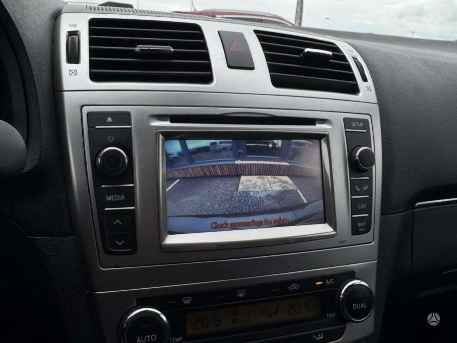Черный Тойота Авенсис 2012 в Вильнюс, объемом двигателя 2.20 л и пробегом 351 тыс. км за 3790 €, фото 30 на AUTOMOTO.COM.LV