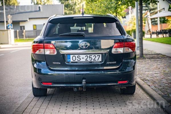 Melns Toyota Avensis 2012 Rīga, ar dzinēja tilpumu 2.00 L un nobraukumu 0 tūkst. km par 2290 €, foto 6 vietnē AUTOMOTO.COM.LV