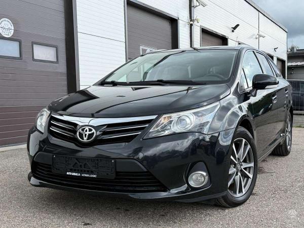 Melns Toyota Avensis 2012 Utena, ar dzinēja tilpumu 2.00 L un nobraukumu 197 tūkst. km par 5899 €, foto 1 vietnē AUTOMOTO.COM.LV