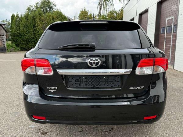 Melns Toyota Avensis 2012 Utena, ar dzinēja tilpumu 2.00 L un nobraukumu 197 tūkst. km par 5899 €, foto 9 vietnē AUTOMOTO.COM.LV