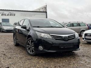 Black Toyota Avensis 2013 in Utena, with an engine capacity of 1.80 L and mileage of 260 thousand km for 4990 €, photo  on AUTOMOTO.COM.LV
