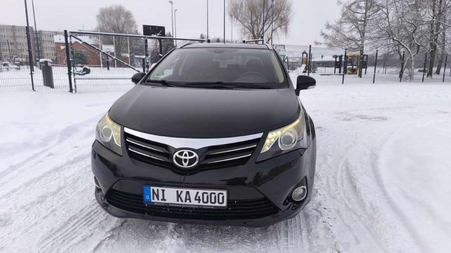 Melns Toyota Avensis 2013 Panevēža, ar dzinēja tilpumu 2.23 L un nobraukumu 272 tūkst. km par 5400 €, foto 8 vietnē AUTOMOTO.COM.LV