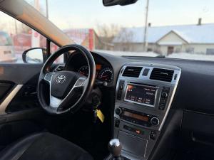 Black Toyota Avensis 2013 in Vilnius, with an engine capacity of 2.00 L and mileage of 304 thousand km for 4600 €, photo 11 on AUTOMOTO.COM.LV