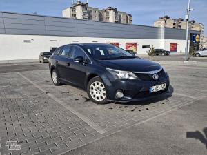 Melns Toyota Avensis 2013 Kauņa, ar dzinēja tilpumu 1.80 L un nobraukumu 305 tūkst. km par 4900 €, foto 2 vietnē AUTOMOTO.COM.LV