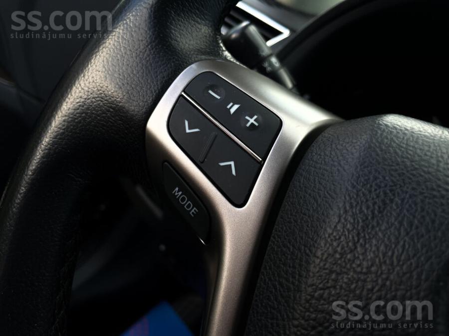 Melns Toyota Avensis 2013 Jelgava, ar dzinēja tilpumu 2.20 L un nobraukumu 266 tūkst. km par 5996 €, foto 9 vietnē AUTOMOTO.COM.LV