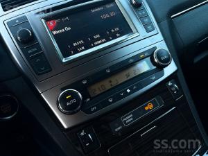 Melns Toyota Avensis 2013 Jelgava, ar dzinēja tilpumu 2.20 L un nobraukumu 266 tūkst. km par 5996 €, foto 11 vietnē AUTOMOTO.COM.LV